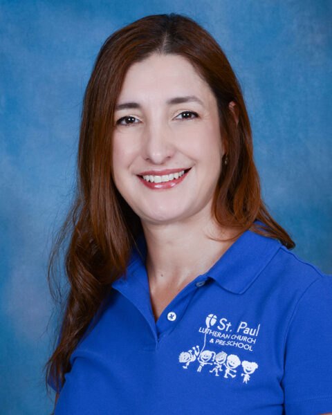 Staff – Natalia Taboada | St. Paul Weston